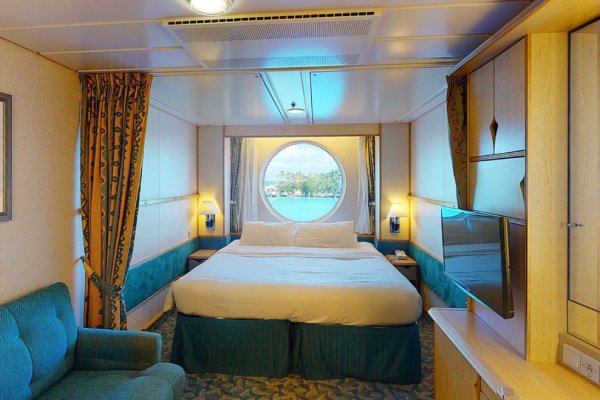 Royal Caribbean Mariner of the Seas Cabin 7382